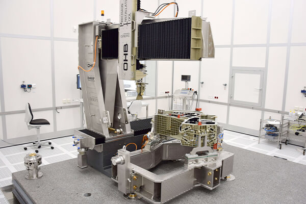 [VIDEO] Modern Encoder Applications [5 Popular Industries] - HEIDENHAIN